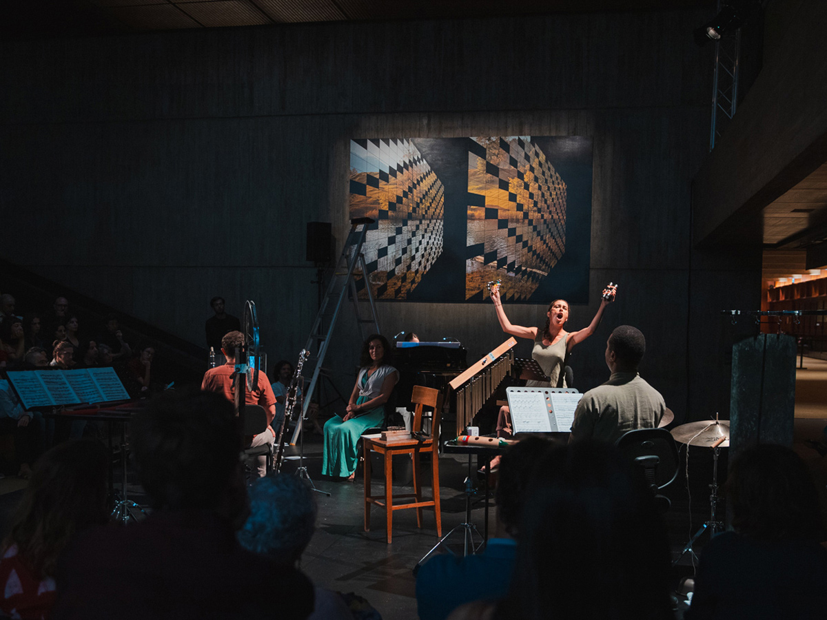 Endless Box: trabalhos de 1999 a 2023, de Mieko Shiomi – I - Centro de ...