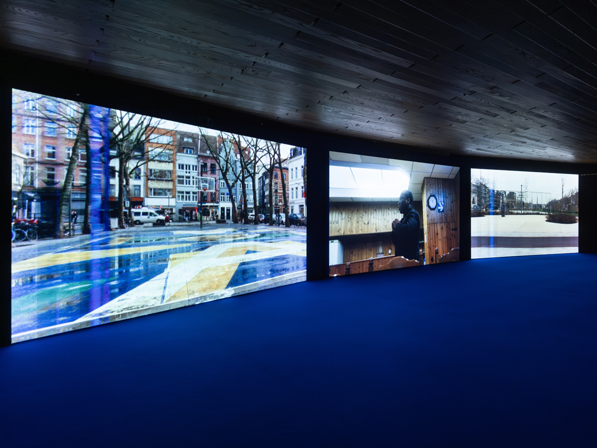 Julianknxx. Coro em Rememória de um Voo - Centro de Arte Moderna