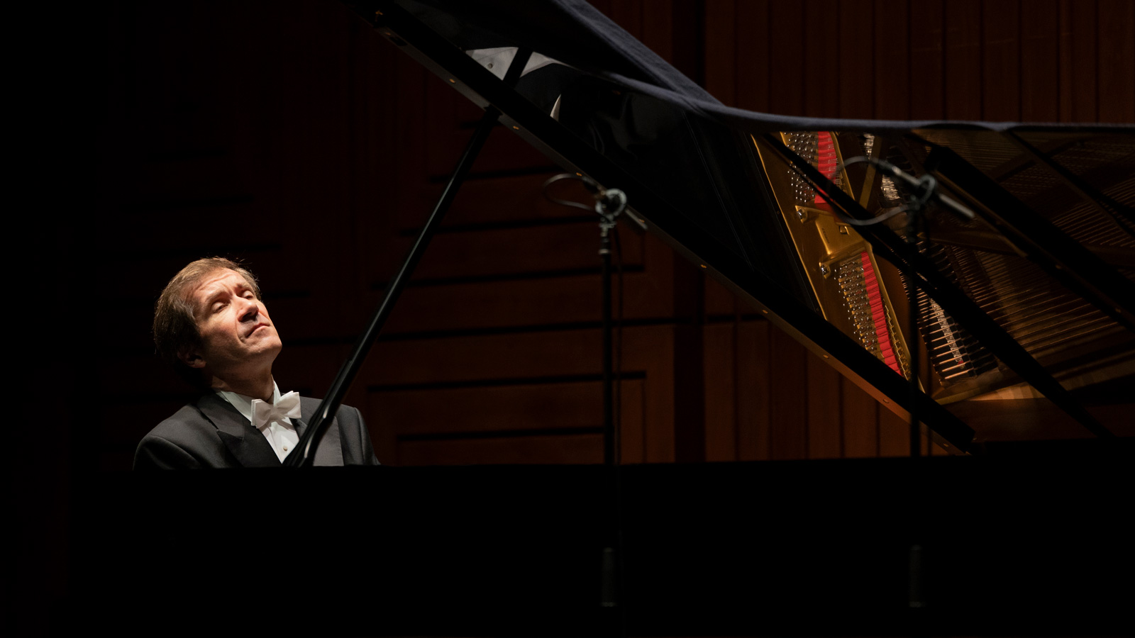 Nikolai Lugansky – Gulbenkian Música